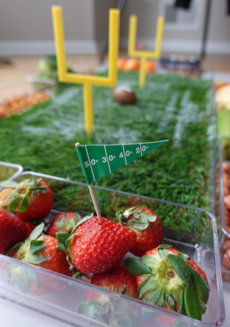 Build the Easiest Snack Stadium for Super Bowl (Only 3 Steps!)